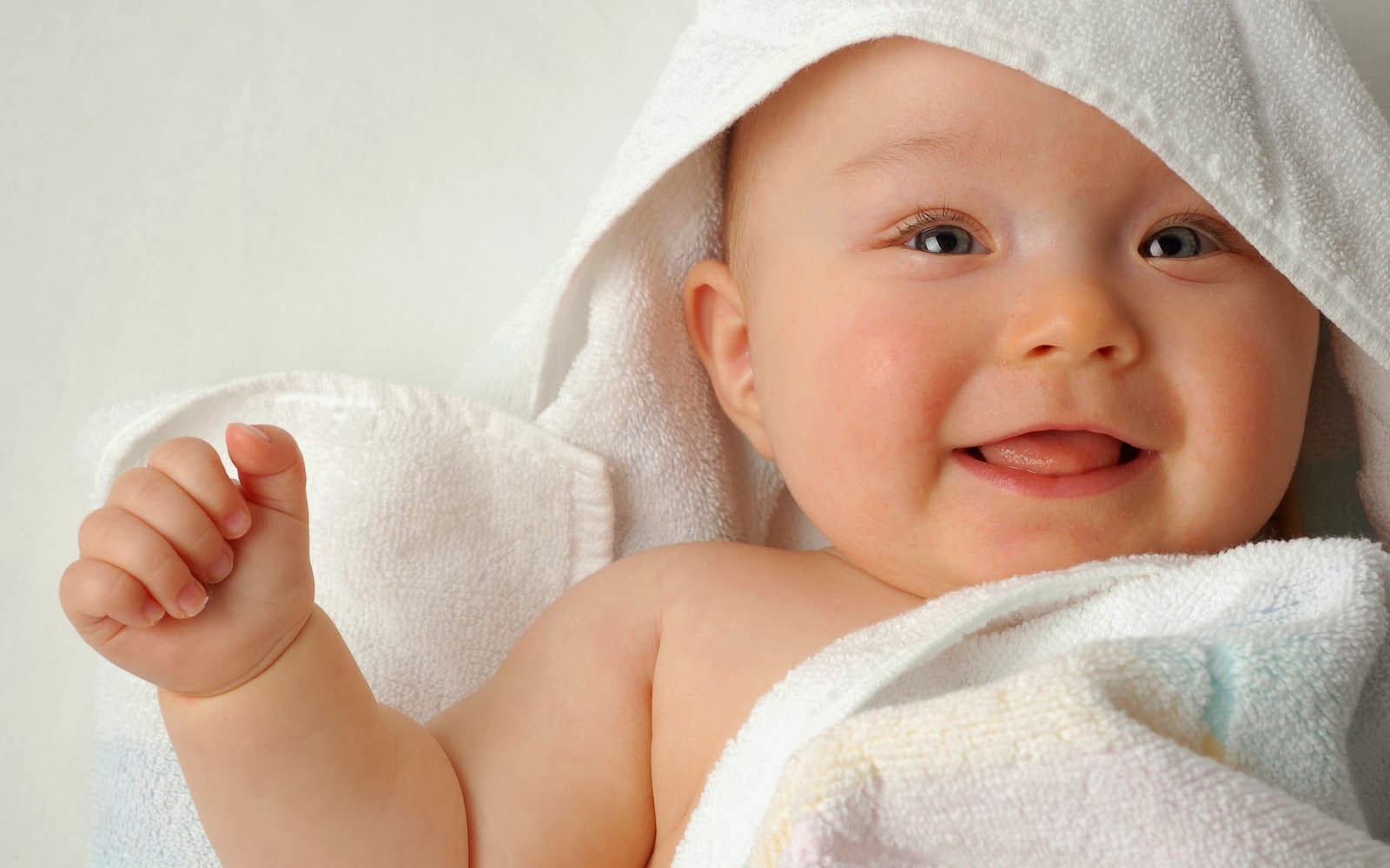 New Born Baby HD Wallpapers