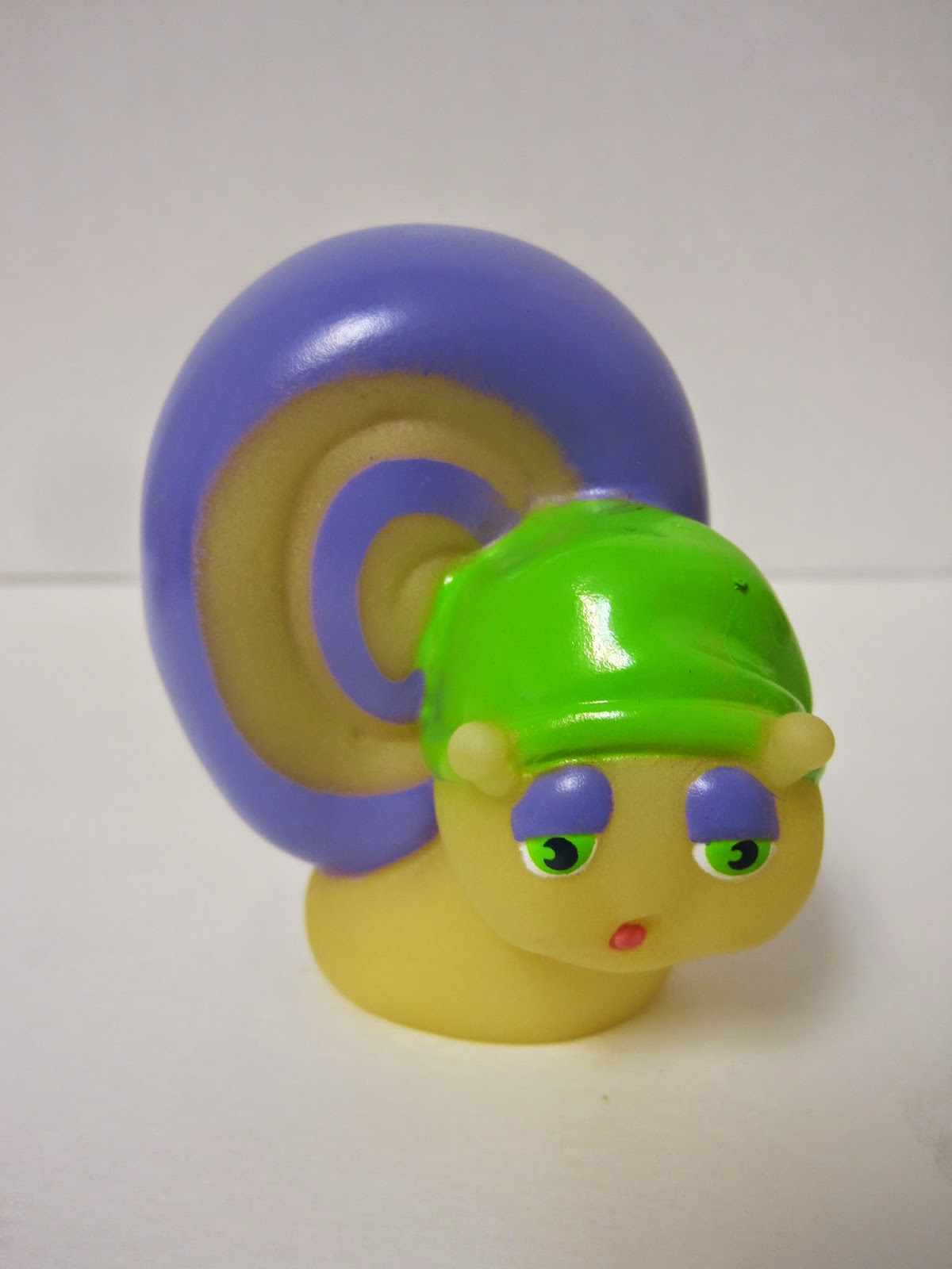 Never Grow Up: A Mom's Guide to Dolls and More: Memory Lane: Glo ...