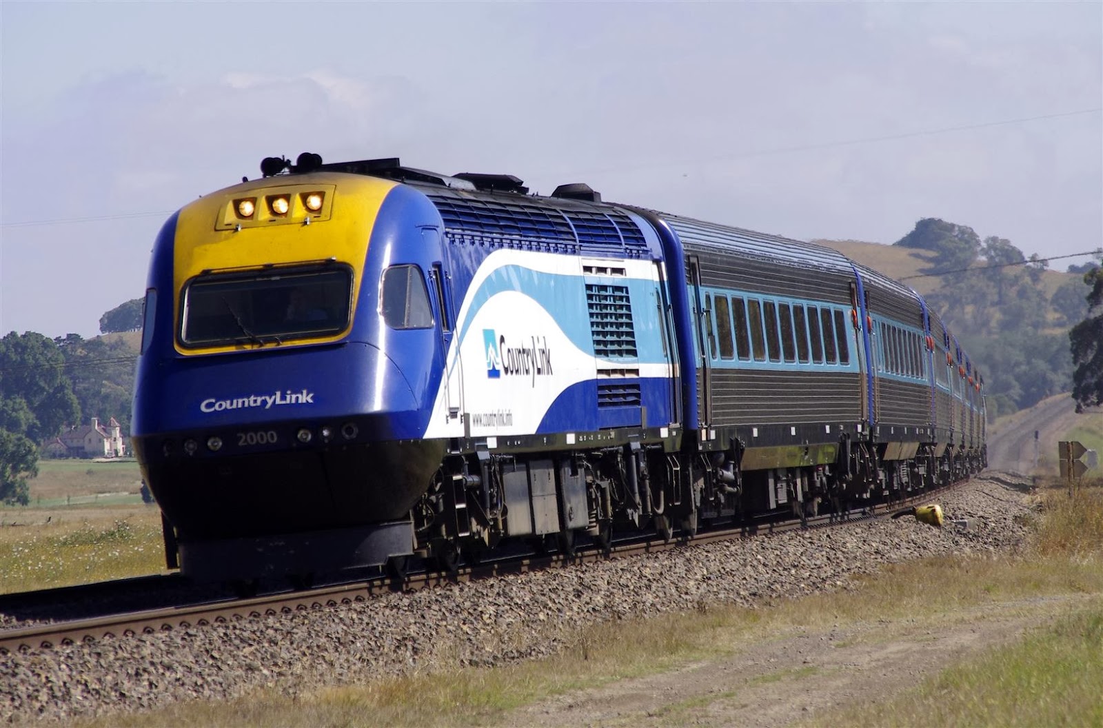 Rollingstock News: XPT at Werai