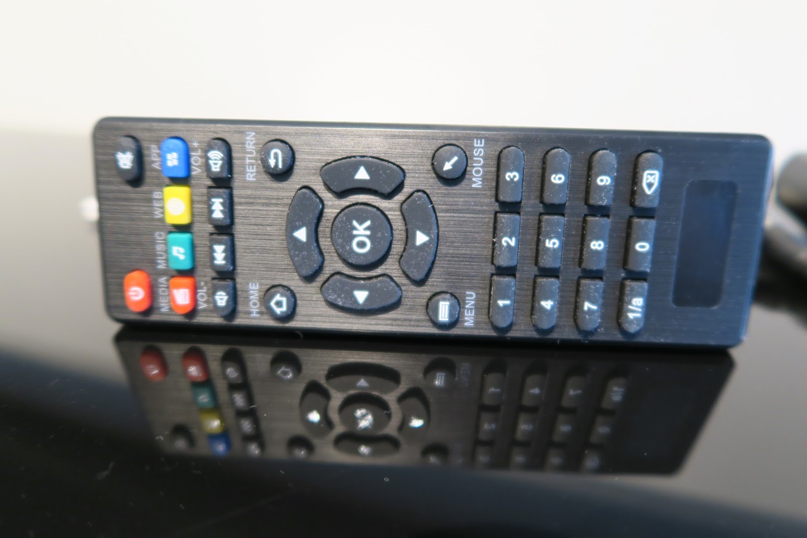 A Minha Casa Digital: Análise: Box Android Beelink M18