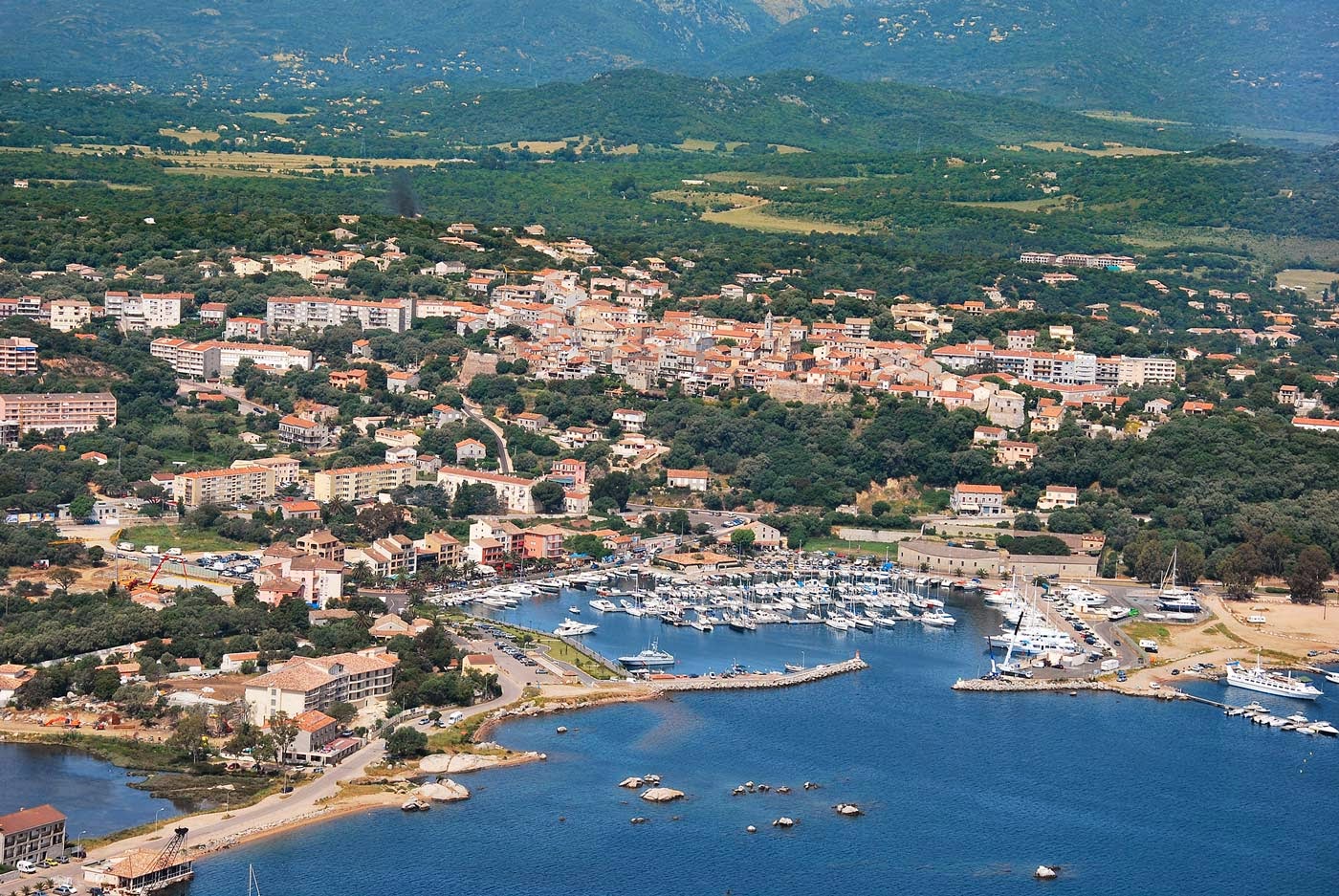 VOCE DI RUTALI... è d'altrò: PORTO-VECCHIO