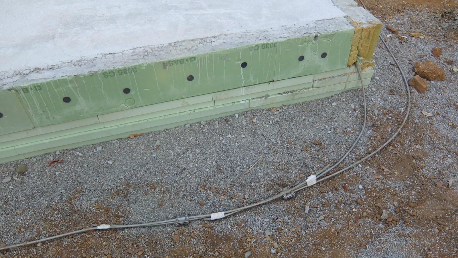 AuA's Baublog: Ringerder verlegt und angeschlossen