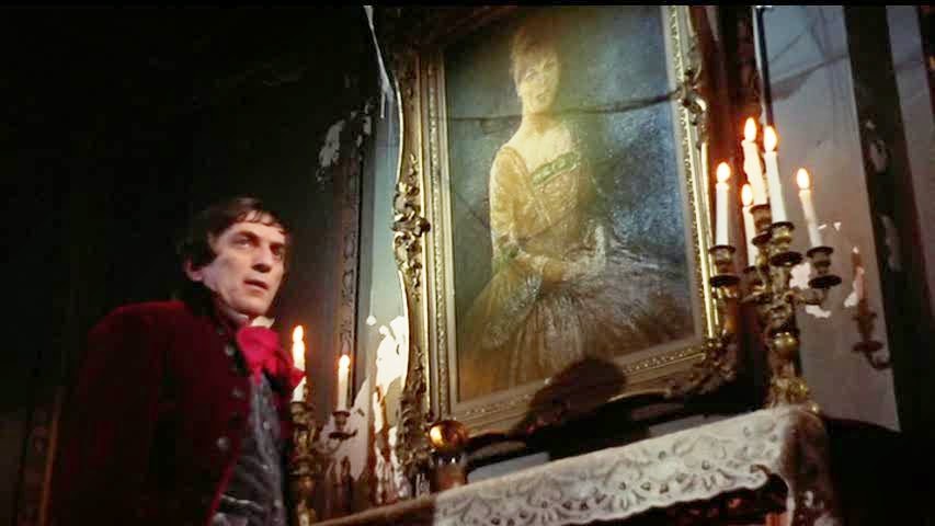I Think, Therefore I Review.: House of Dark Shadows