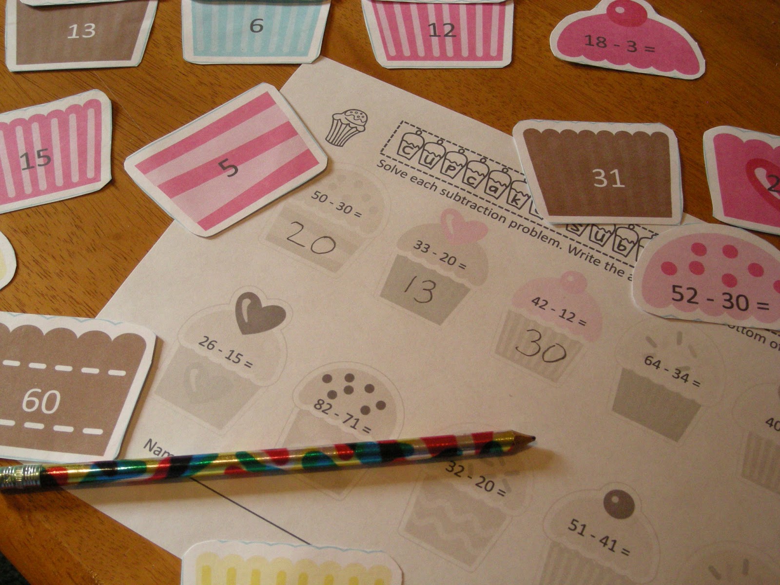 2nd Grade Pig Pen: Cupcake Math Stations and a Freebie!
