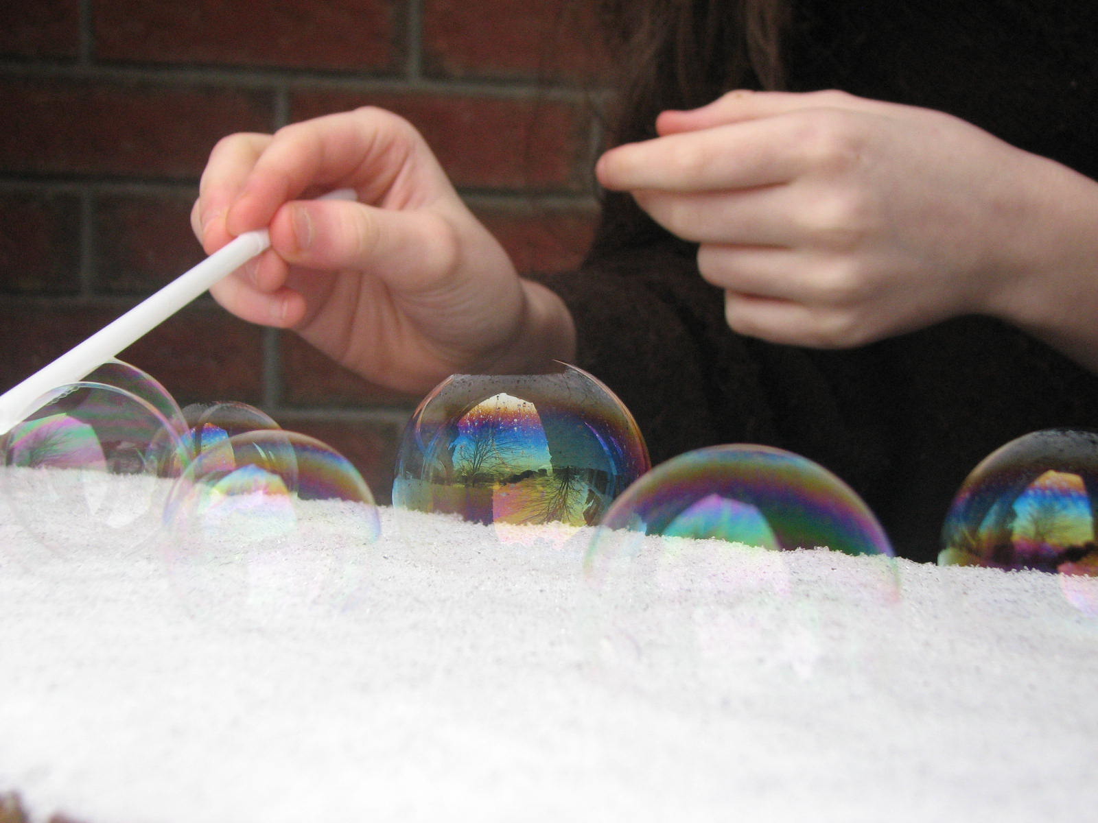 Les Projets Créatifs de Fleur de Paix: Bulles de savon en hiver