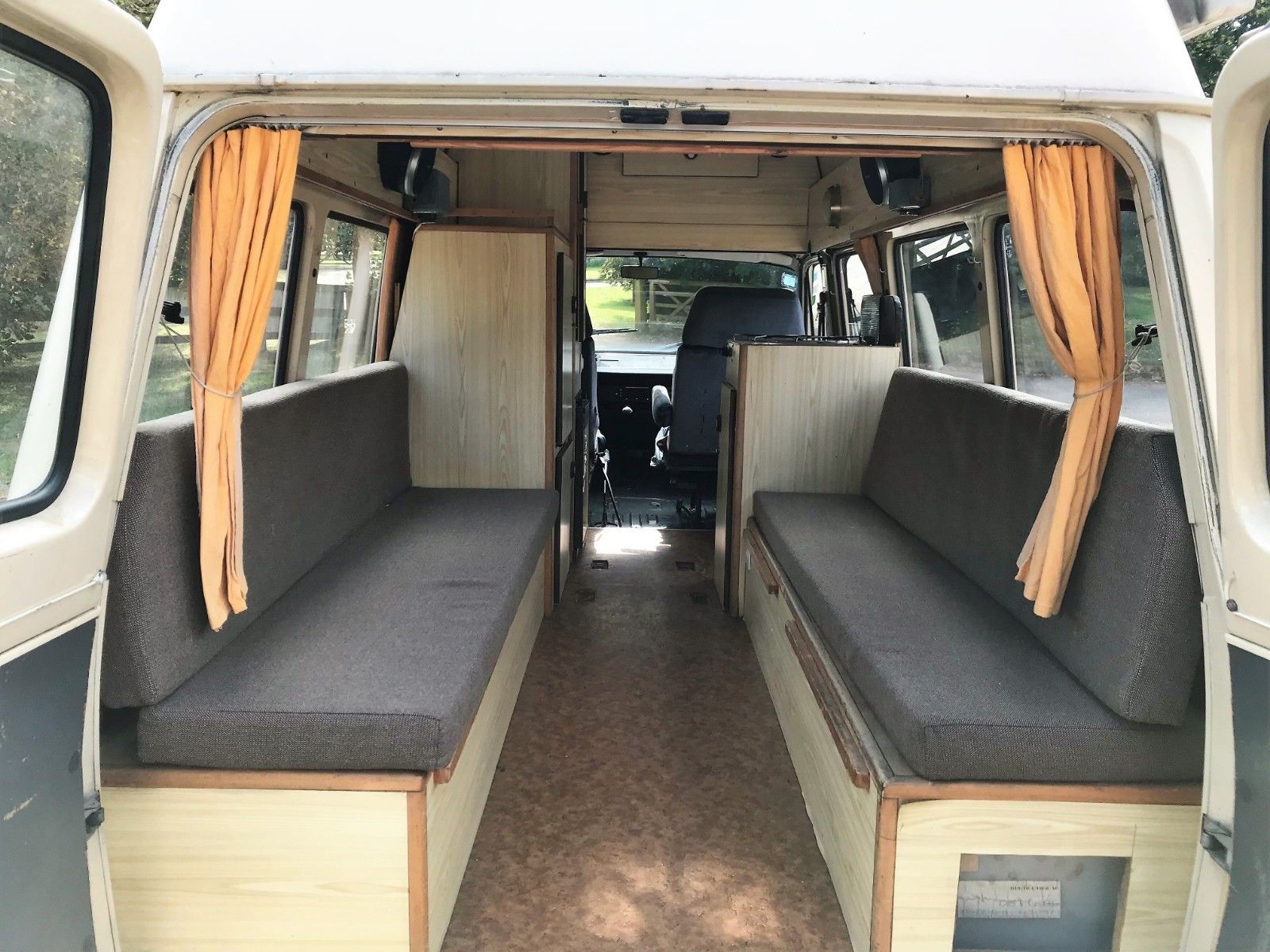 CLASSICS FOR SALE: 1985 FORD TRANSIT MkII 2.0 LITRE LWB CAMPER Left ...