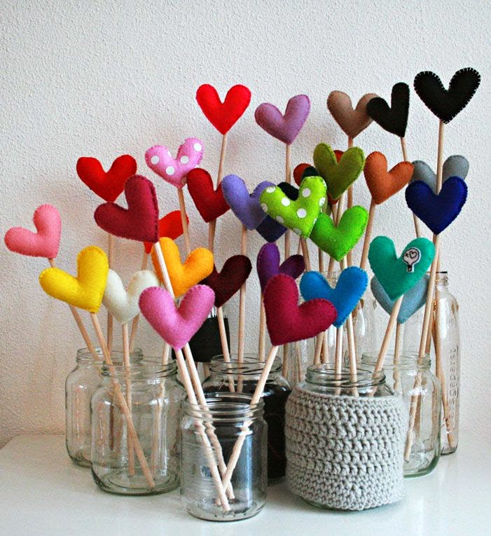 Allred Design Blog: Inspired by Pinterest: Felt Heart Craft Ideas