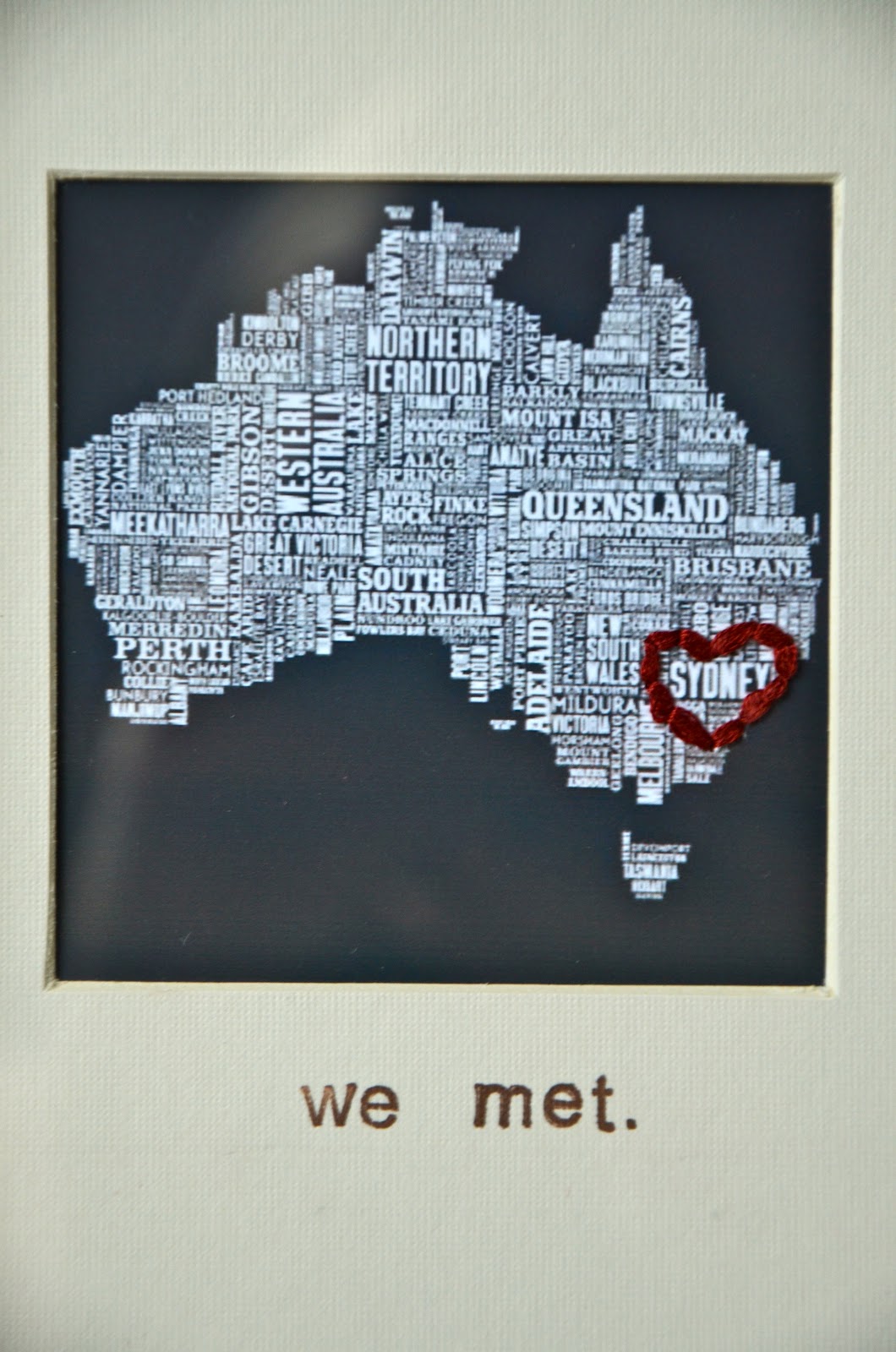 Fancy Napkin: .diy: the map love frame.