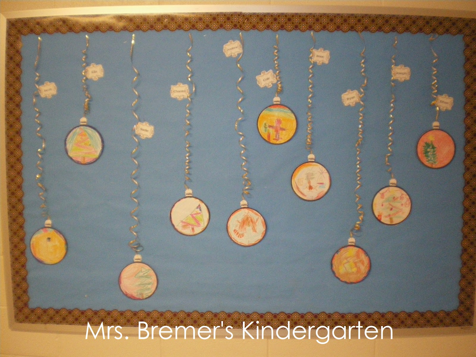 Christmas Bulletin Board and Gingerbread Men Craft | Mrs. Bremer's Class
