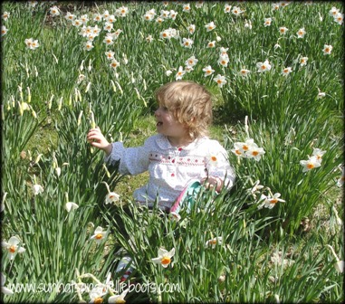 Sun Hats & Wellie Boots: 50 Outdoor Activities for Kids this Spring!