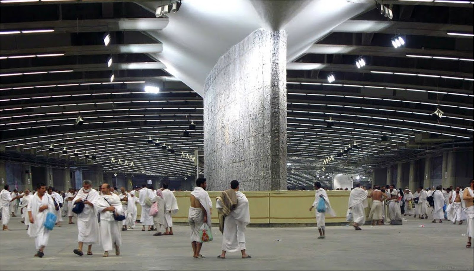 KERJA HAJI & UMRAH: Melontar Jamratul Aqabah