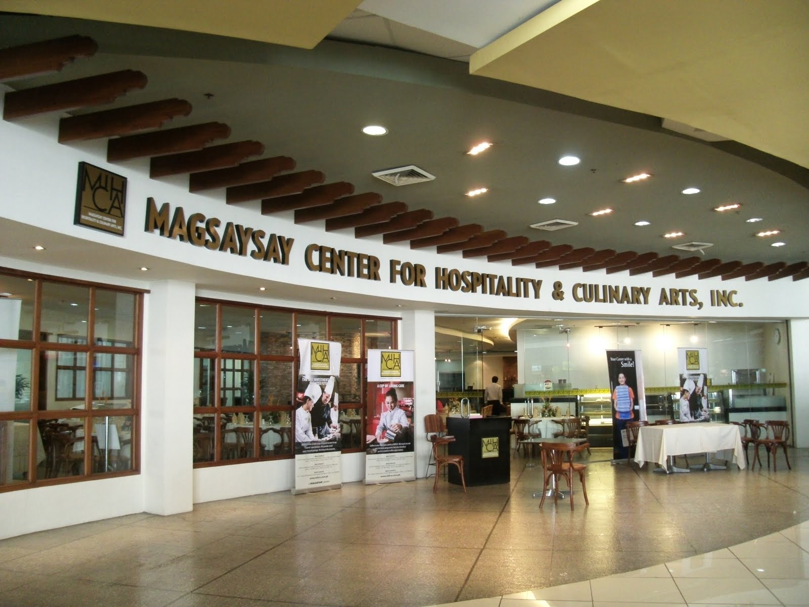 Phoebe The Foodie: Fruit and Vegetables Carving Course at MIHCA