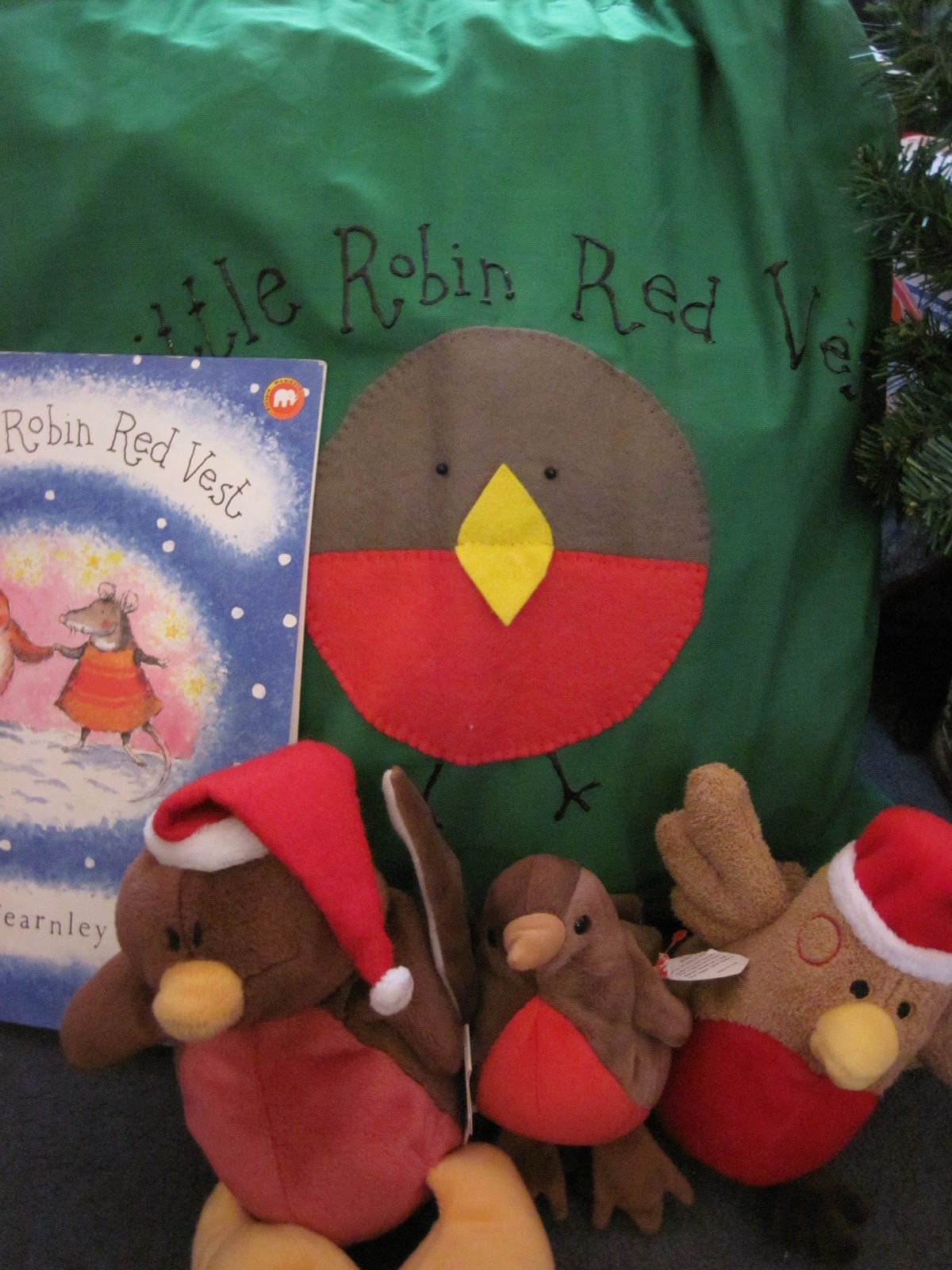 Pickle-Lily: Little Robin Red Vest