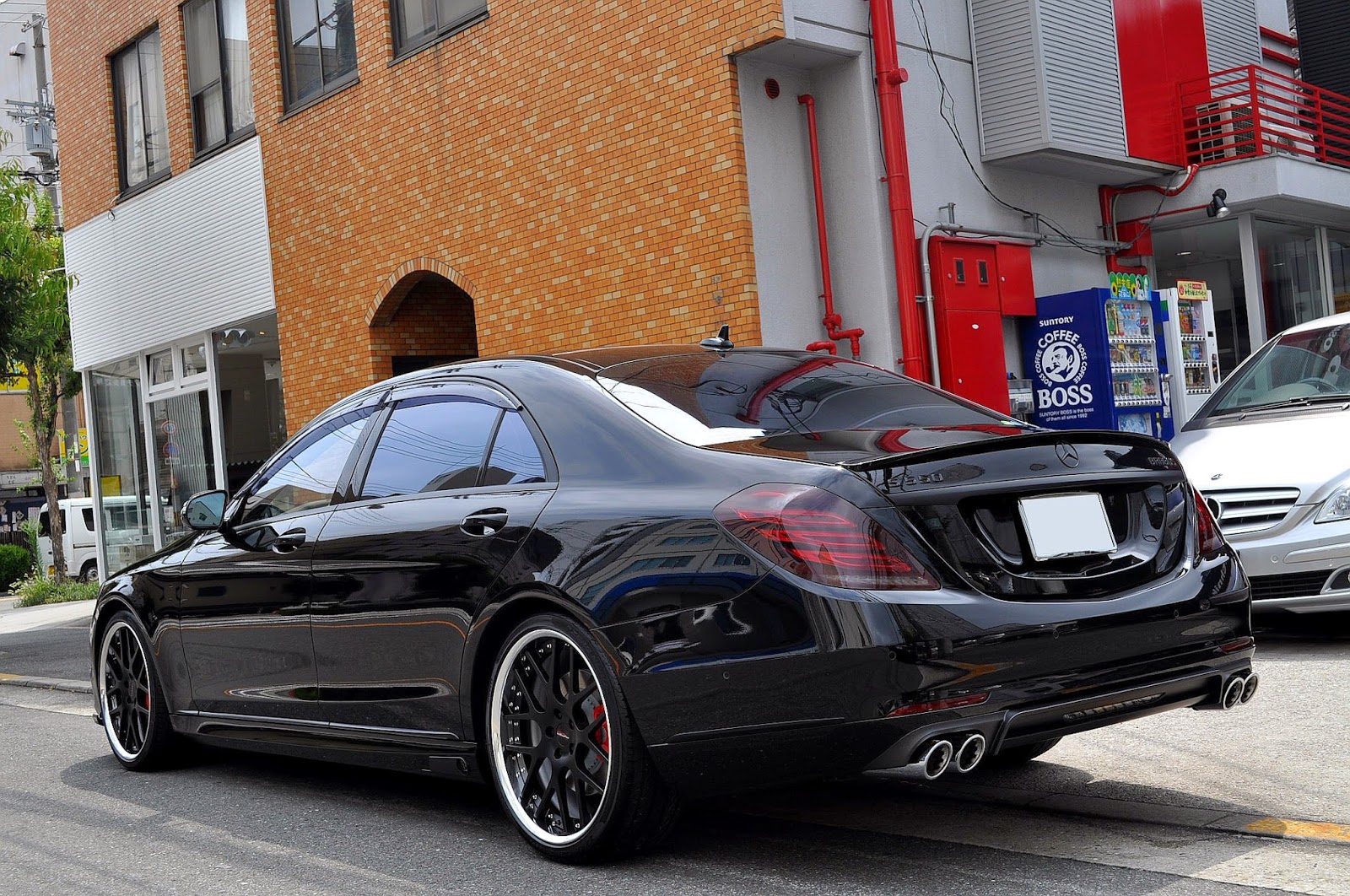 Mercedes-Benz W222 S550 BRABUS Body Kit | BENZTUNING