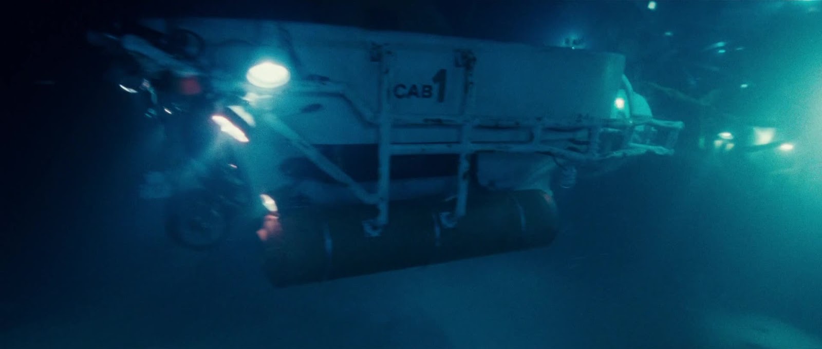 model ships in the cinema: The Abyss 1989 Part 5