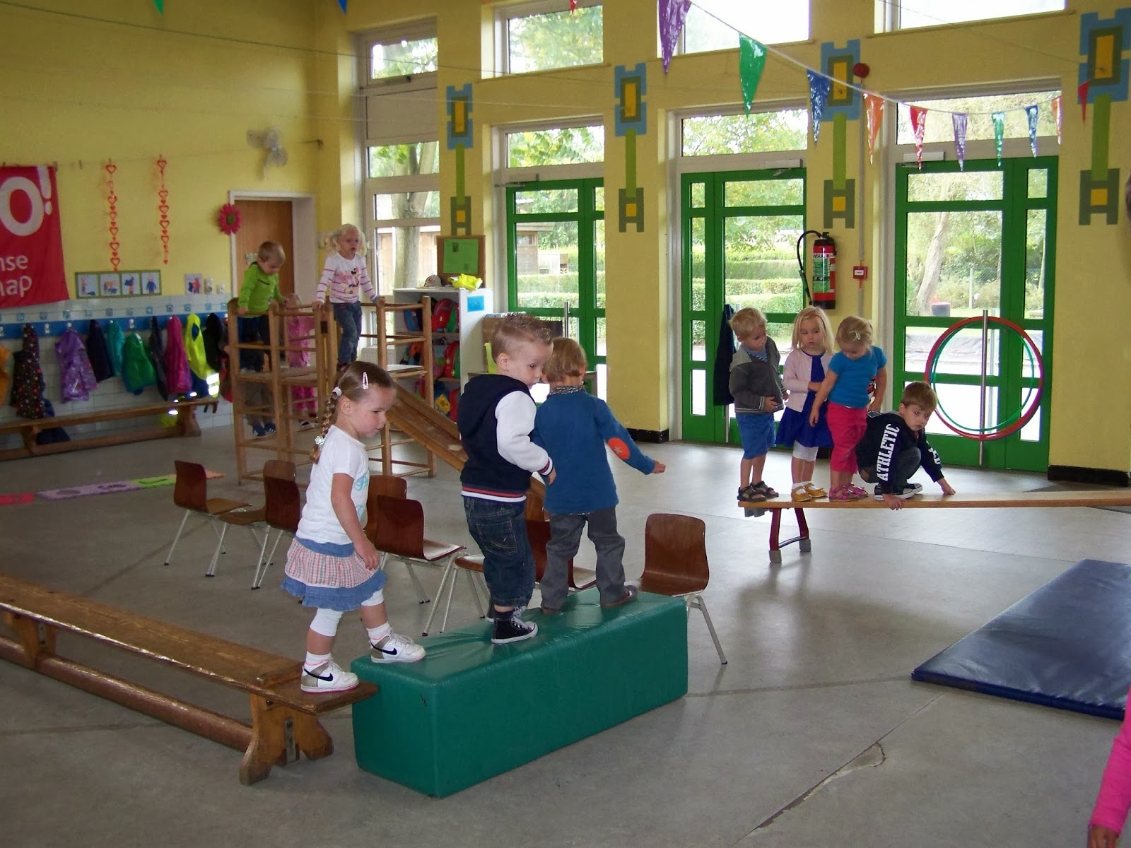 juf Kim : Rakettenklas: K3b: Turnen met Meester Michael