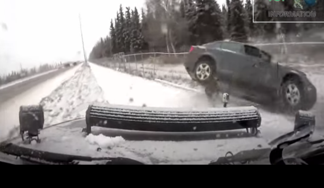 (WATCH)FUNNY WEATHER FAILED COMPILATION - TechHub-Live