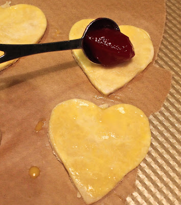 Hey, Mom! What's For Dinner?: Raspberry Brambles