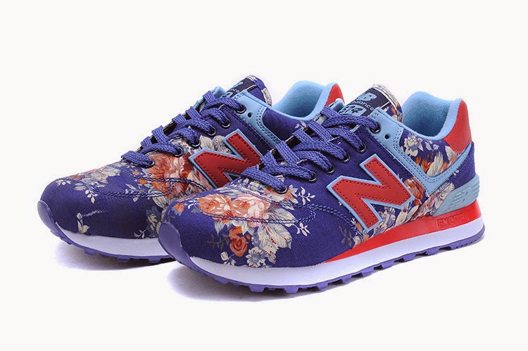 sneakers lover: New Balance 574 Blue Flower
