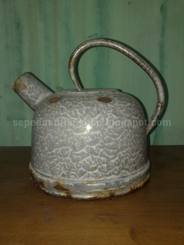 CERET BLIRIK ENAMEL (TERJUAL) | Barang Antik Klasik
