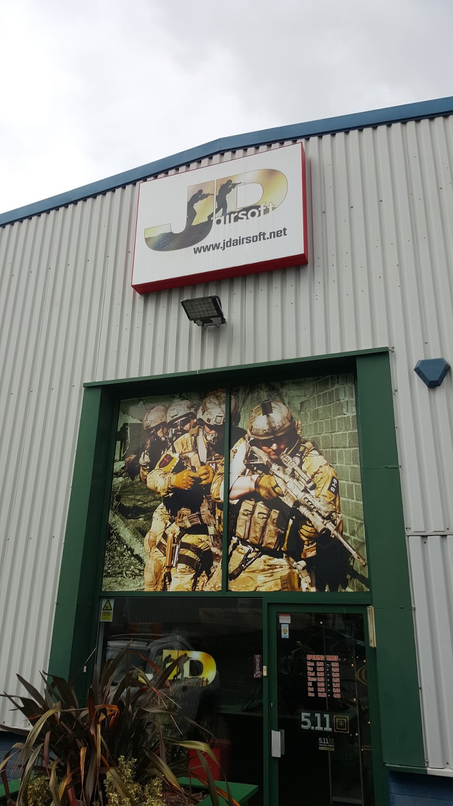 JD Airsoft: Revisited. - Femme Fatale Airsoft