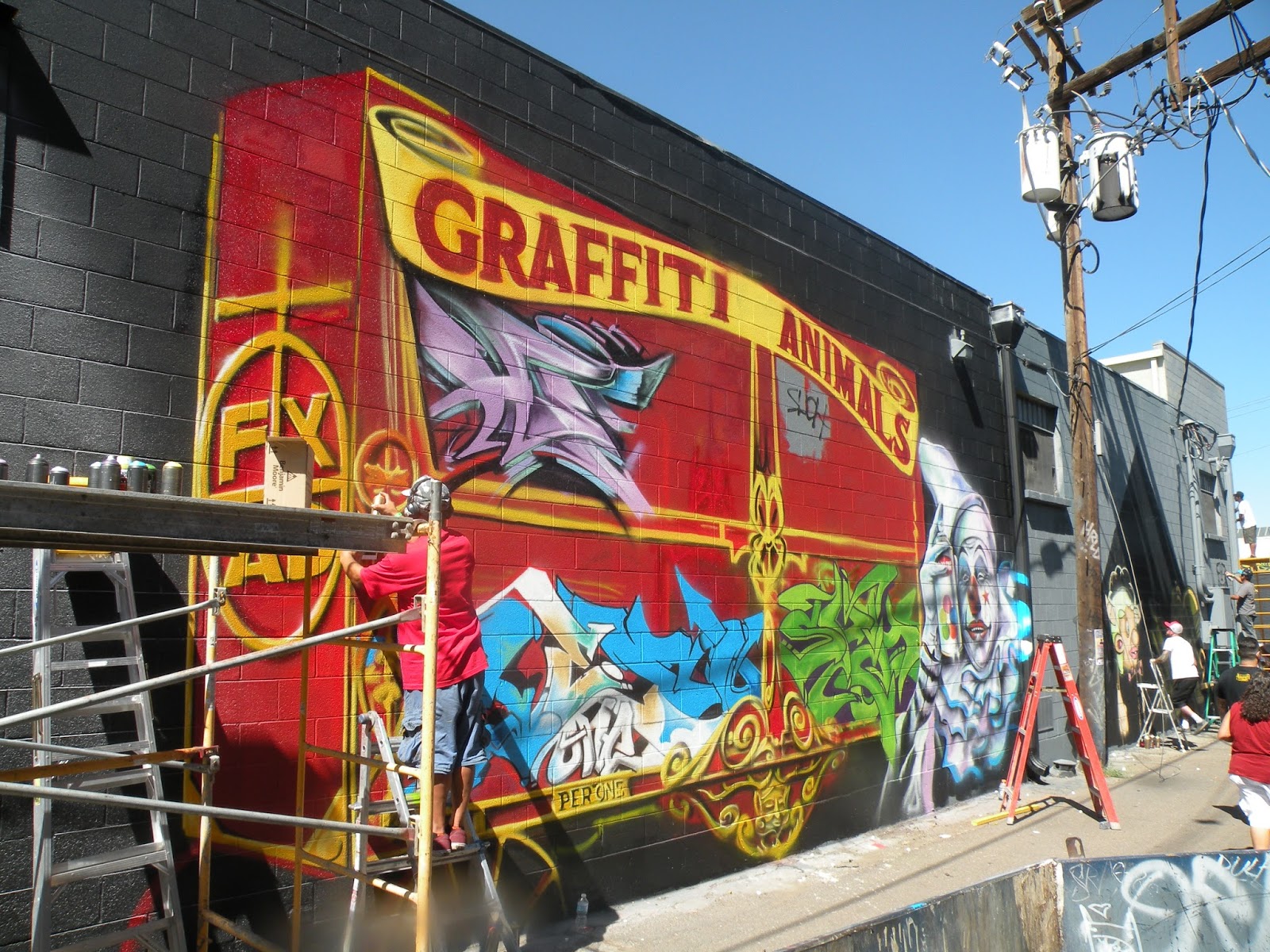Turnip the Beet: Knocked the dust off my cans for a lil graffiti battle ...