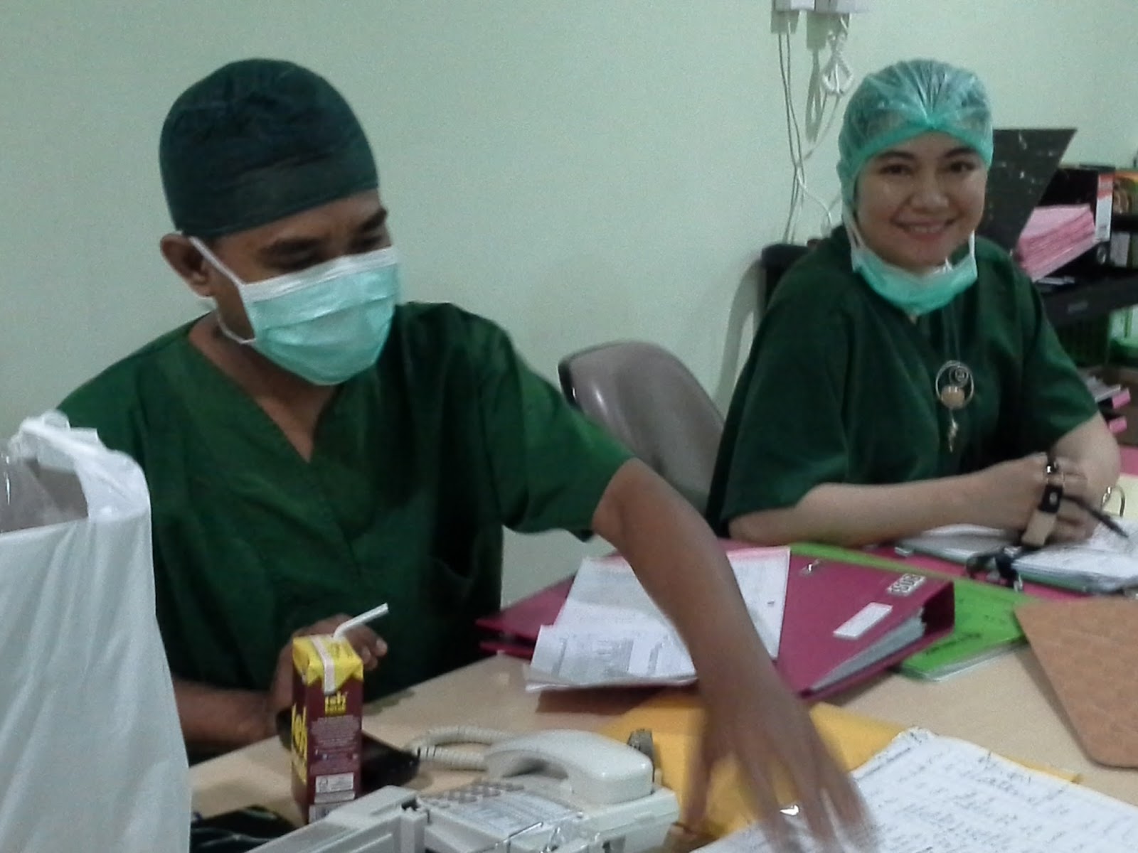 dr. Amelia Abdullah, SpA.OG usai mencaesar | BLOG DAKWAH SHALEH SURATMIN