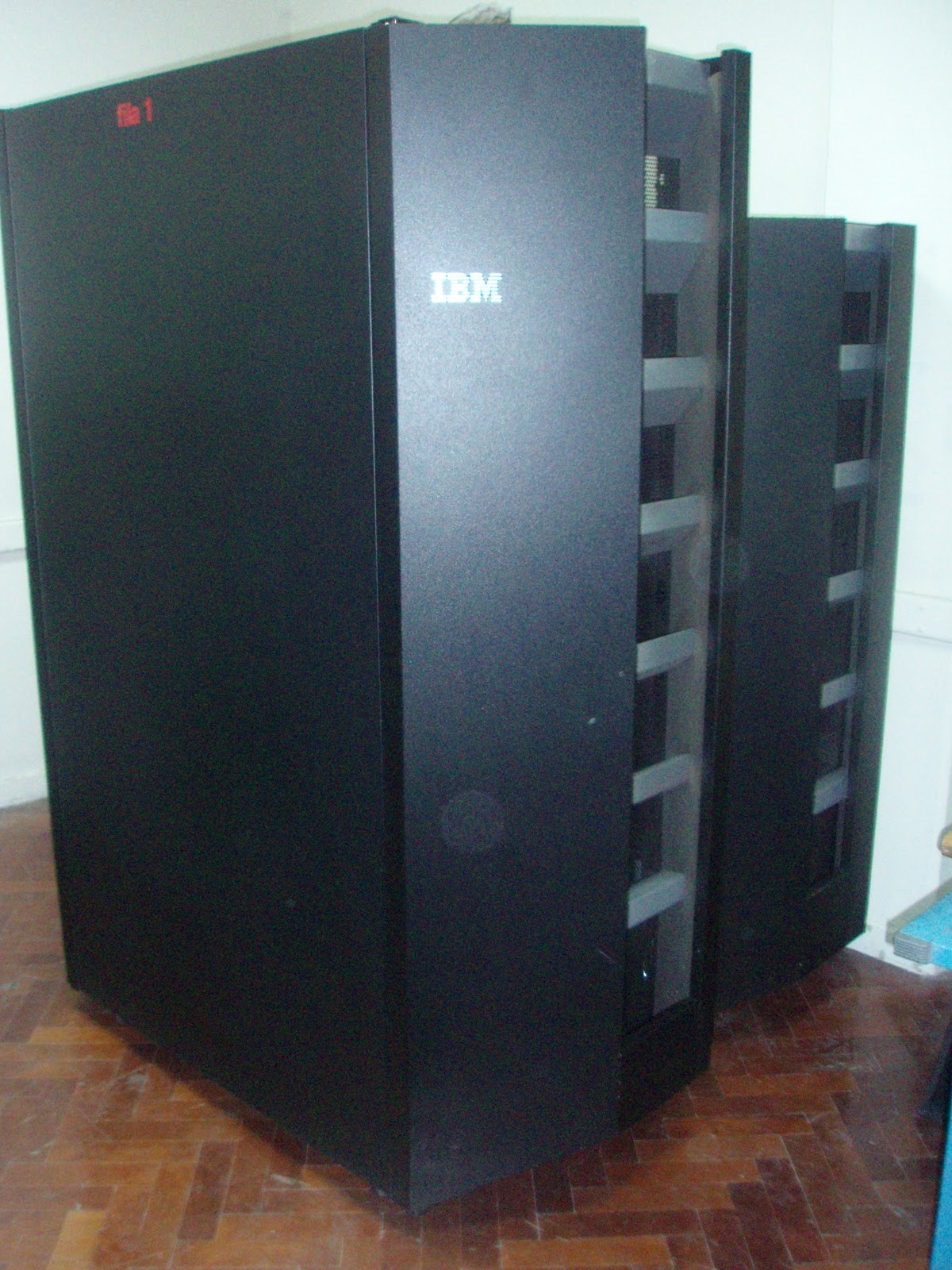 El museo virtual del C.U.P.E.D.: Z900 de IBM