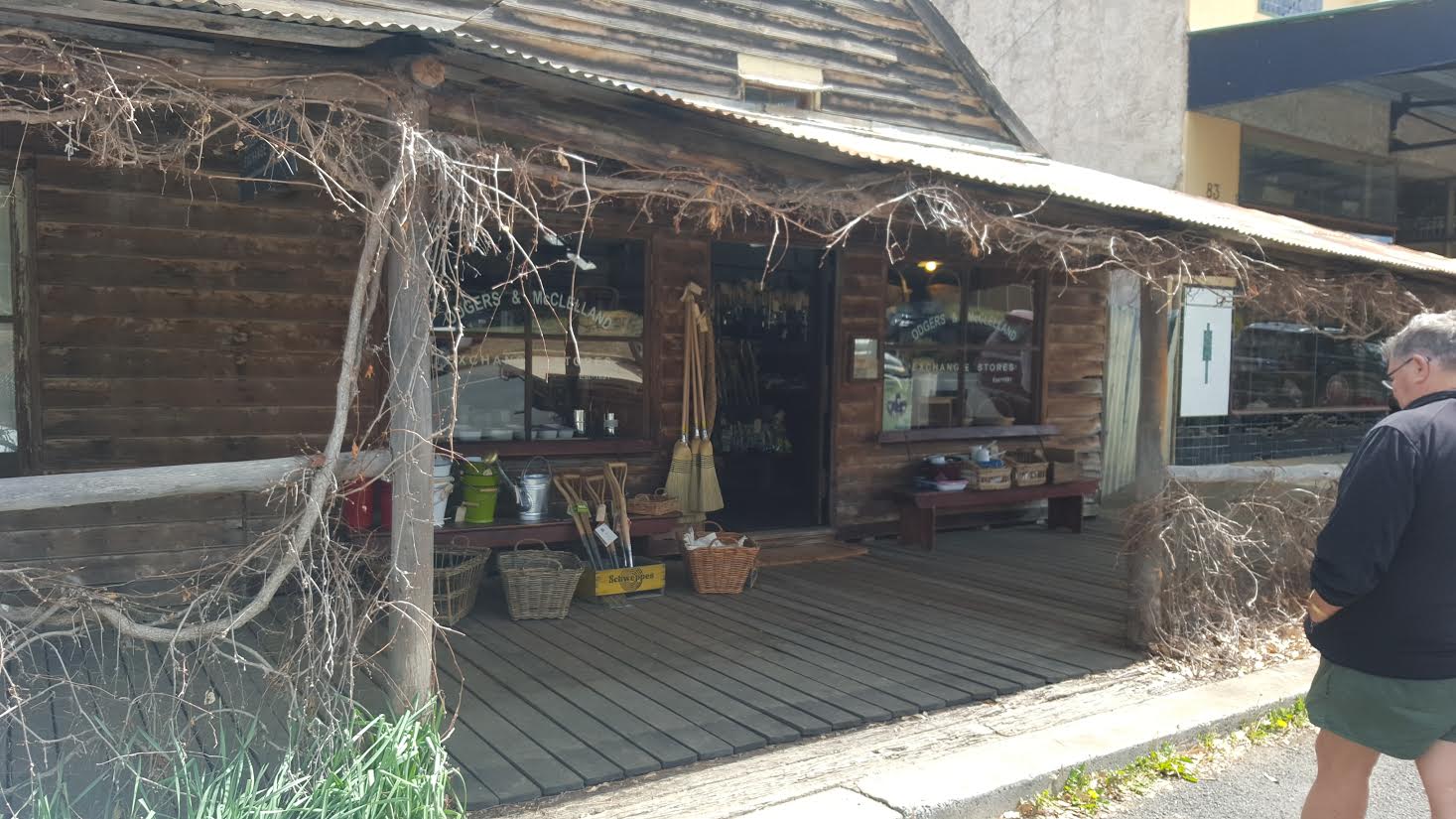 Our Aussie off grid heaven: A Visit To Historic Nundle.