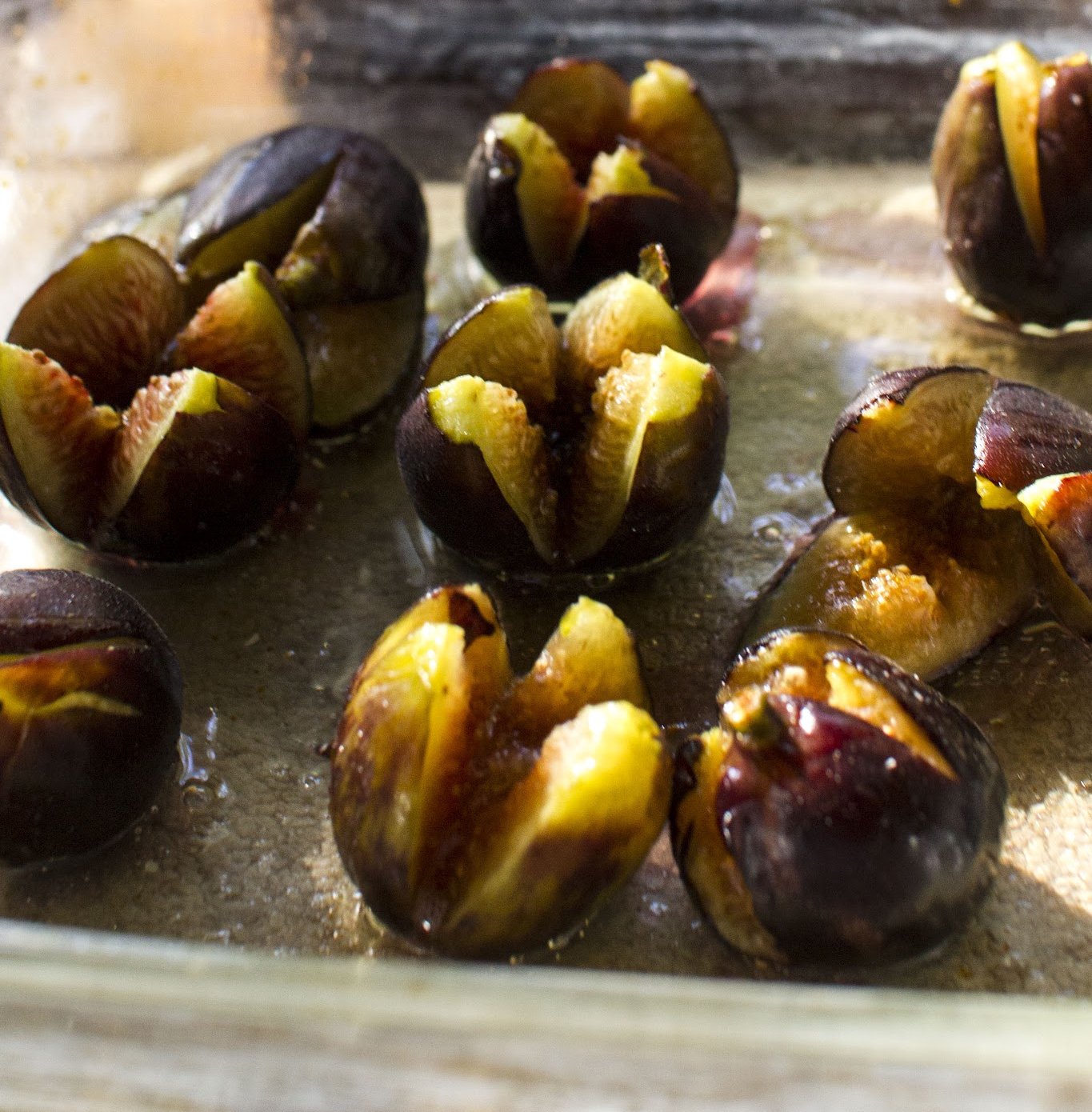 The Colors Of Indian Cooking: Give A Fig! Oven Roasted Fig Salad