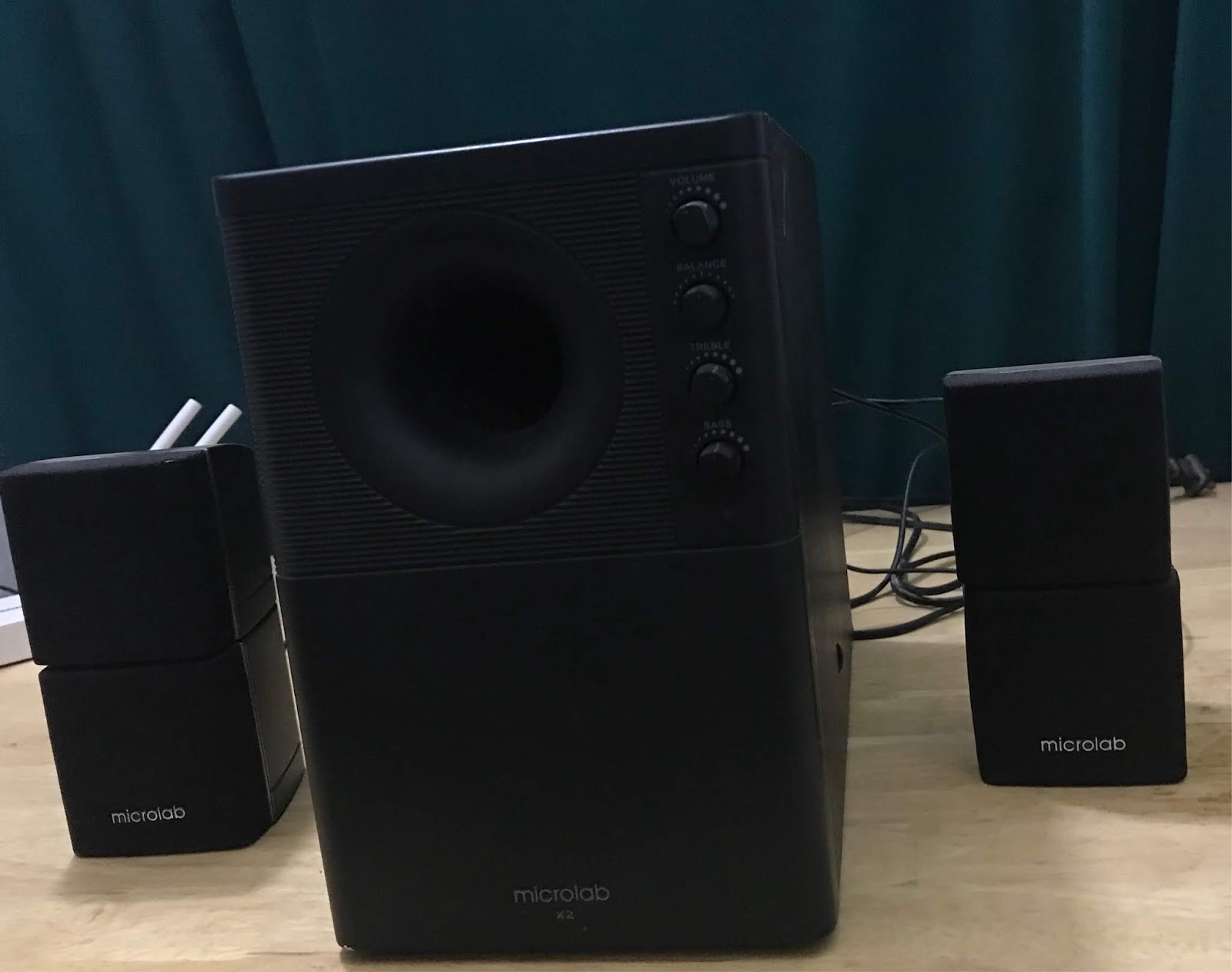 Loa MicroLab X2 2.1 - Loa vi tính cũ và mới TPHCM, Kai House Audio ...