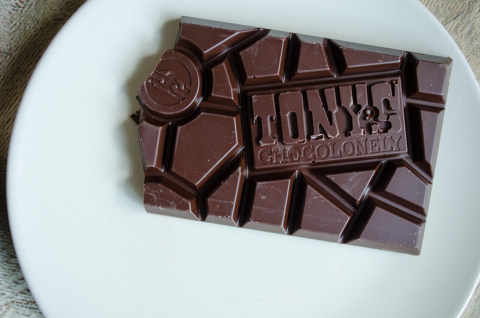 Aesthetic Fauna: Torture cake