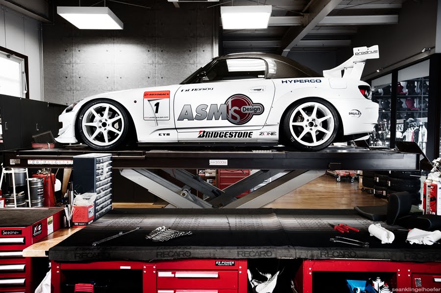 Hangar 9K Blog: Grip Royal