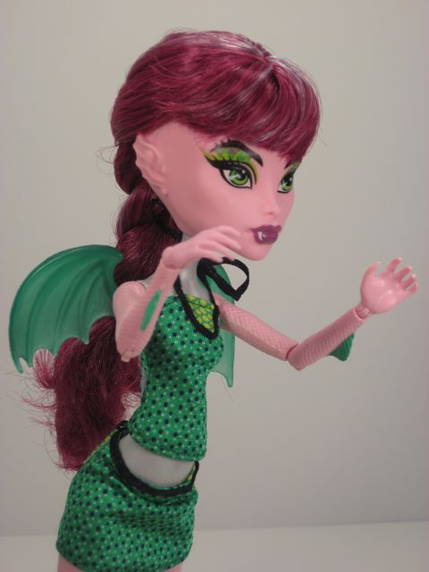 Monster High Create-a-Monster Werewolf and Dragon Starter Pack (and ...