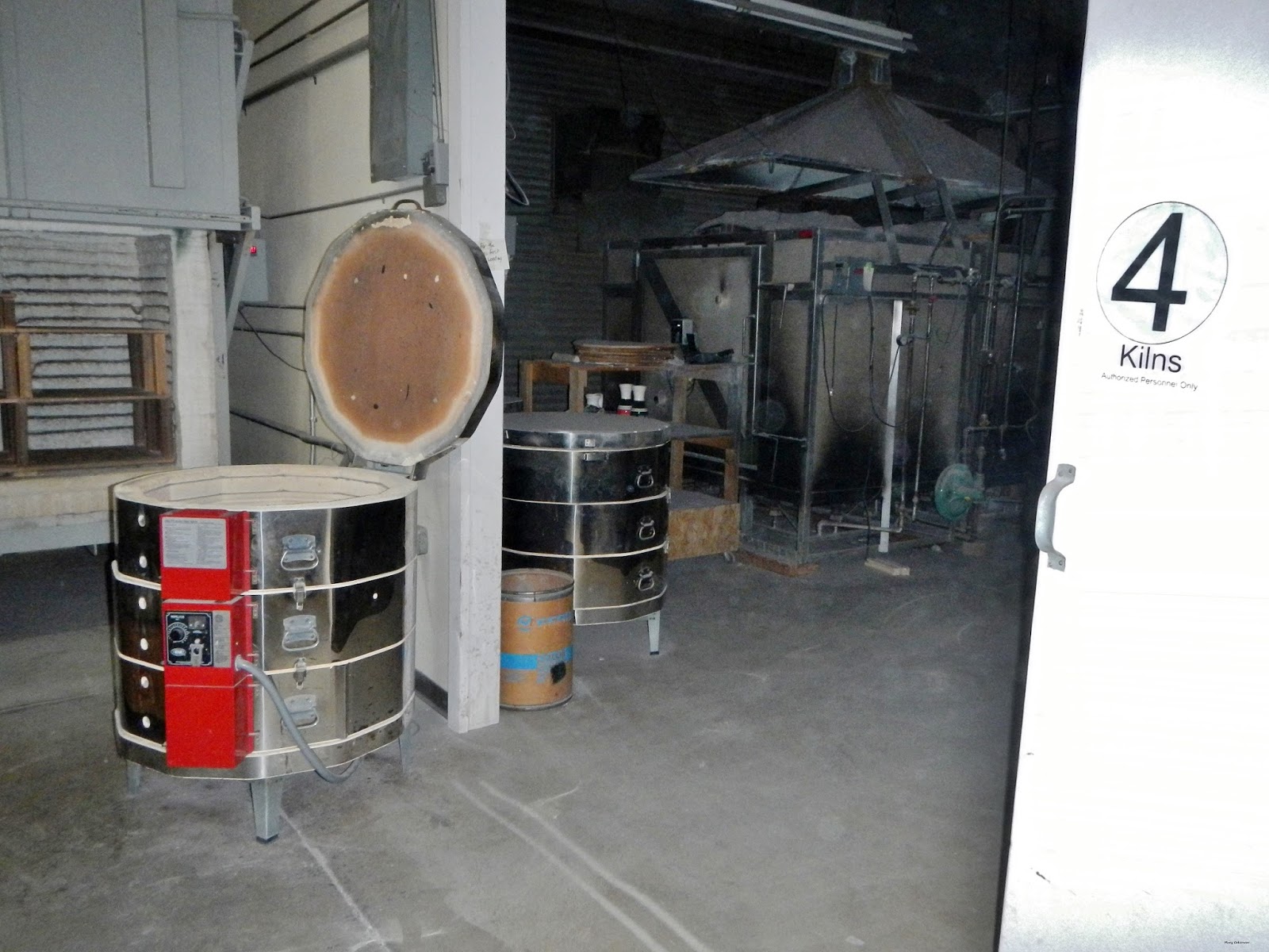 The Southwest Through Wide Brown Eyes: Native Beauty of Cedar Mesa Pottery.