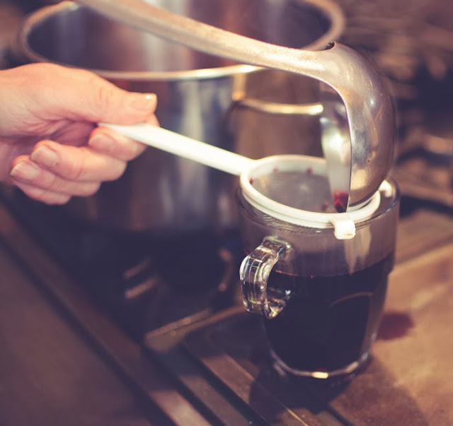 Winter Cocktails - Mulled Wine Recipe | La Petite Noob | A Toronto ...