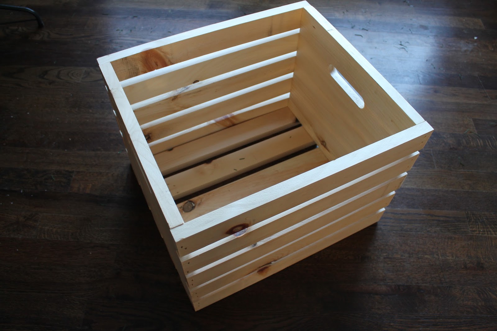 Wonderfully Made: DIYish Christmas Tree Crate