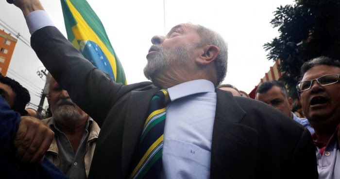 RSNOTÍCIA: Lula depõe na Polícia Federal em Curitiba; acompanhe RSNOTÍCIA: Lula depõe na Polícia Federal em Curitiba; acompanhe