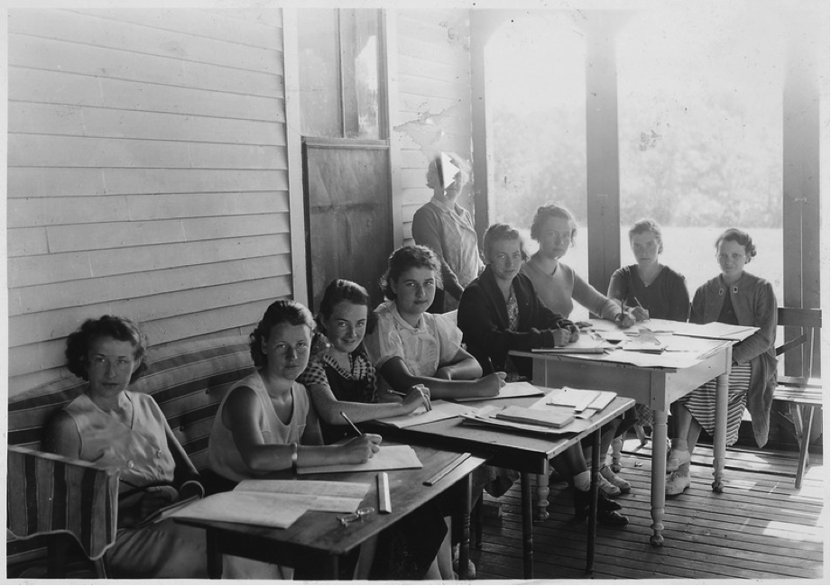 The Great Depression: American Hardship in the 1930s: Photographer