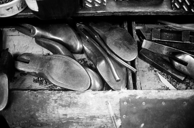 loomstate: The William Lennon Factory, Stoney Middleton