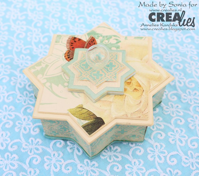 Crealies: Crealies Star Shaped Box