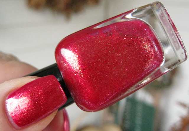 Lacquer Slacker Liz: Zoya Reva