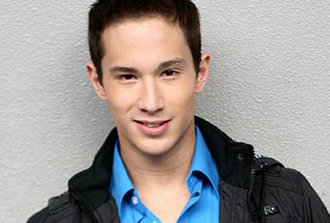 StarStruck Avenger Ian Batherson on moving to ABS-CBN: "Dos talaga ang ...