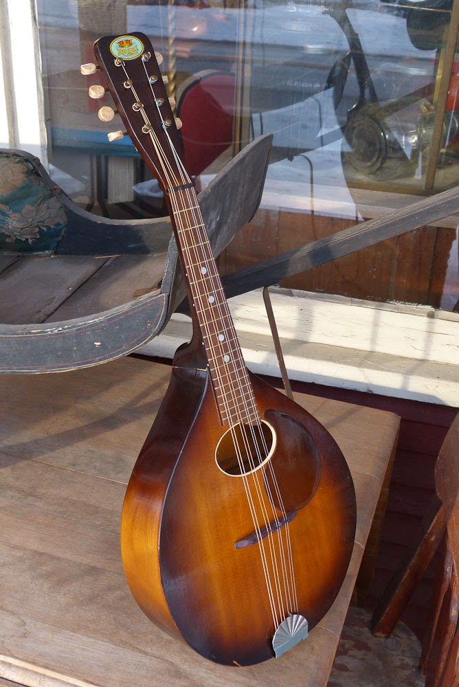 1940s Regal Flatback Mandolin