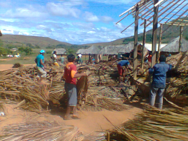 Valores e Identidade Macuxi: CONSTRUÇÃO DE CASA MACUXI