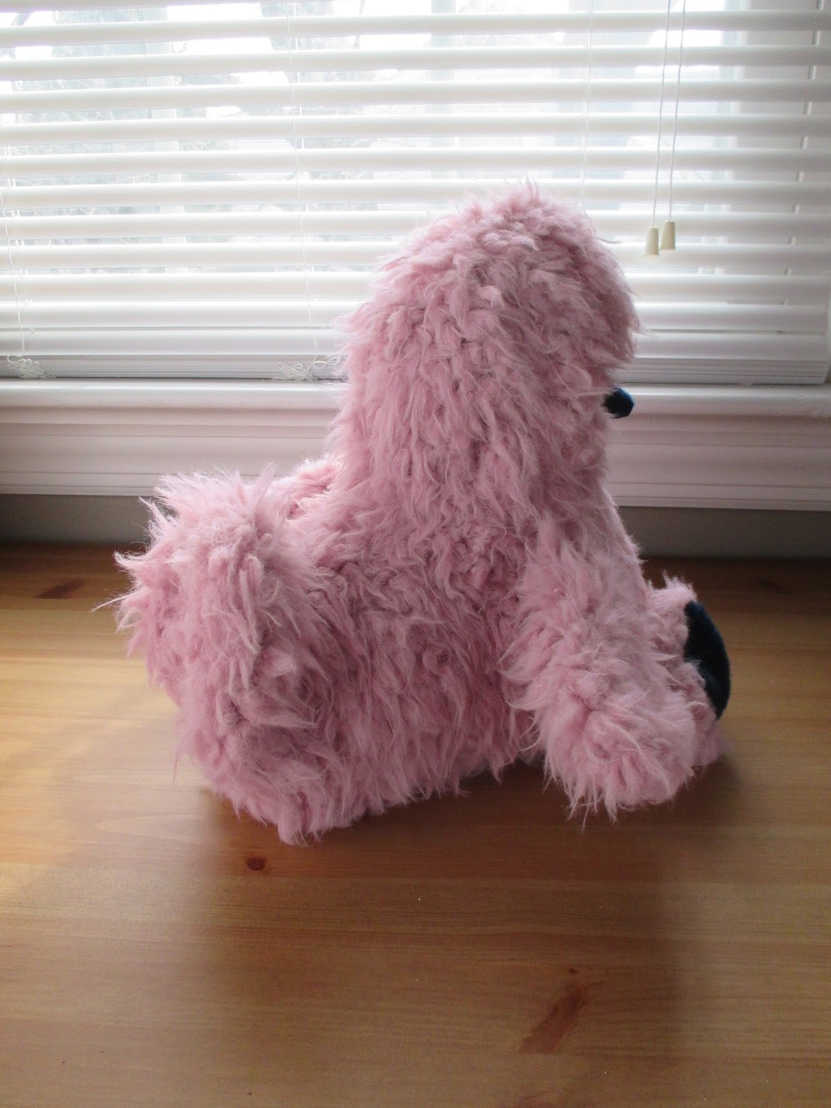 Fleece Menagerie: Pink Silkie Chicken (SOLD)
