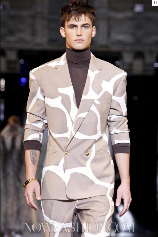 First Runway - men board: Sebastian H