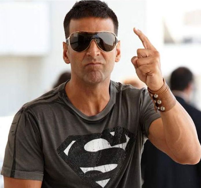 Bollywood: Akshay Kumar New Wallpapers 2012 Bollywood: Akshay Kumar New Wallpapers 2012