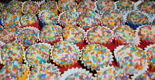 Suely - Doces Variados: Docinho Colorido