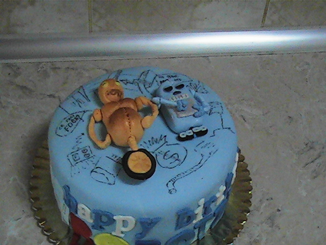 TORTURI SI PRAJITURI IN GALATI: TORT,,ROBOTZI" MO SI FOCA